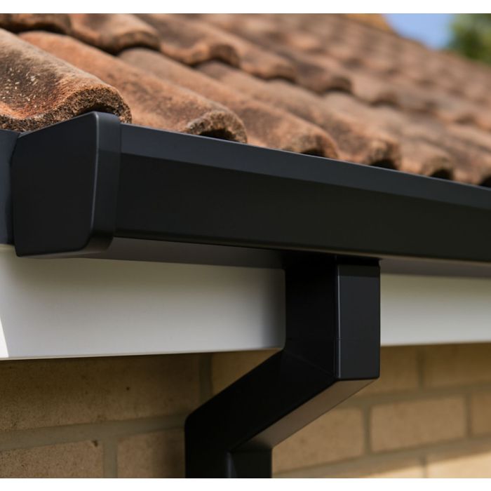 Different types of guttering: Profiles and materials compared
